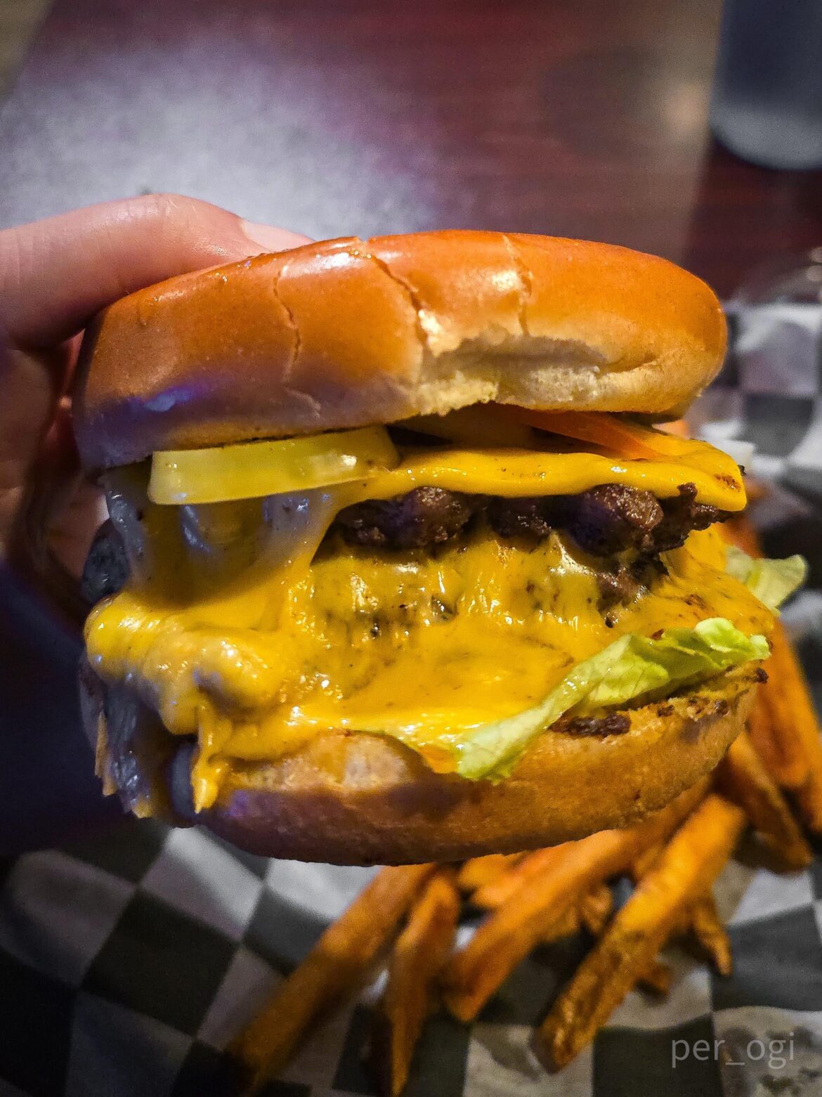 Triple smash burger w/ cheese - Dining and Cooking