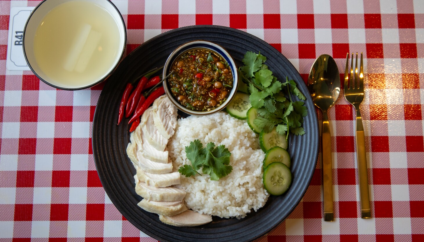 How to make Pa's Khao Man Gai? Here's Chicago Chef Pan Hompluem's ...