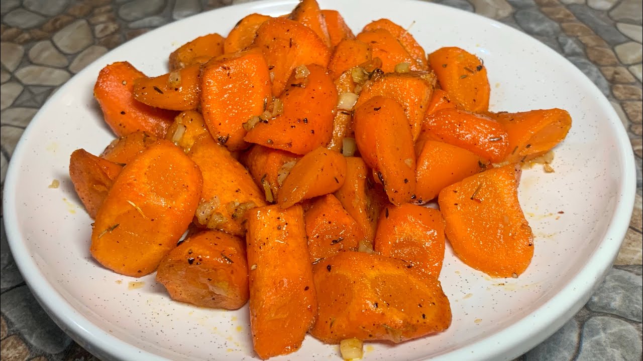 Honey Glazed Carrots. Honey Glazed Roasted Carrots. Honey Garlic Butter ...