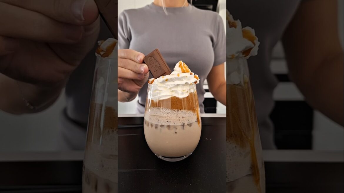 Caramel Kit Kat Frothy Iced Coffee #dalgona #frappe #icedcoffee # ...