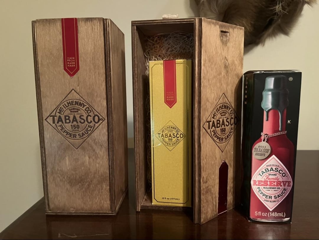Rare Tabasco collection - Dining and Cooking
