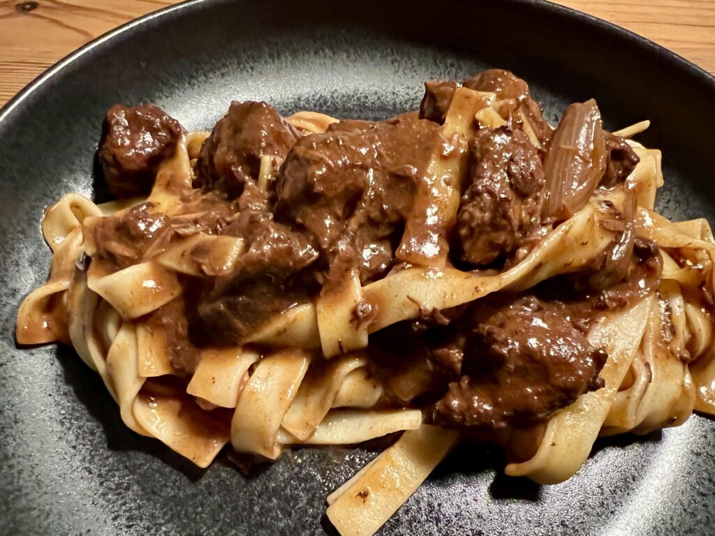 Tagliatelle and beef - Dining and Cooking