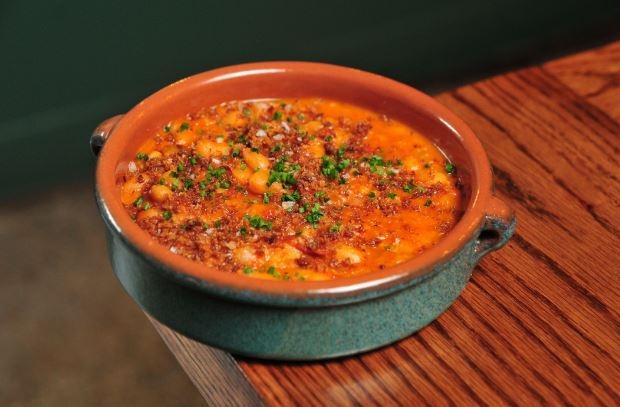 Enhance Your Super Bowl Party With These Super Scrumptious Recipes ...
