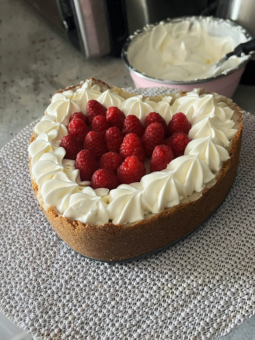 Vegan Heart Shaped Cheesecake I made for my boyfriend for Valentine’s ...