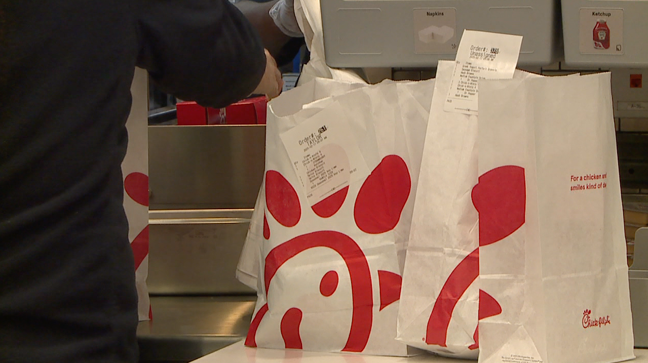 Freed-Hardeman University's new dining hall, Chick-Fil-A opens to the ...