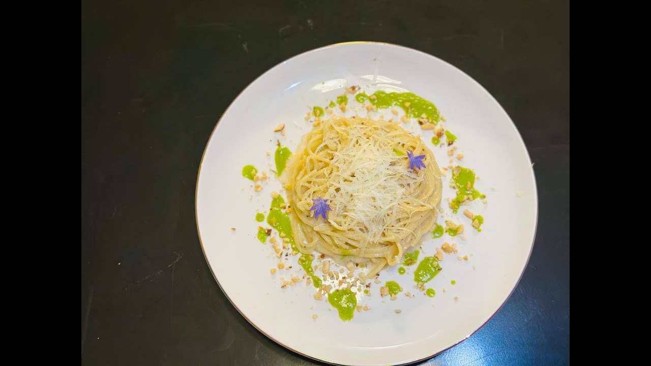 Authentic Cacio e Pepe Recipe | 3-Ingredient Italian Classic - Dining ...