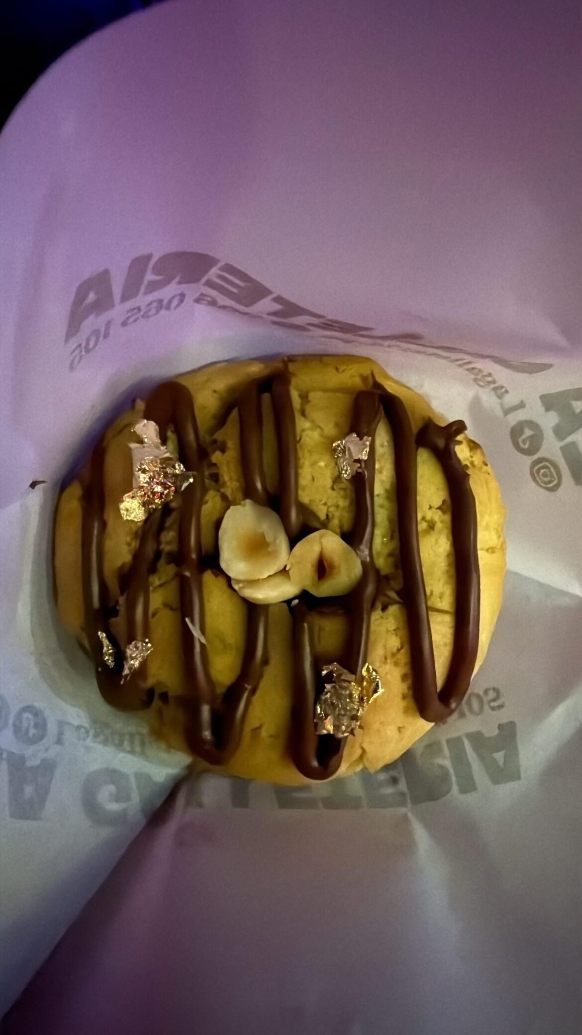 Nutella and edible gold cookie - Dining and Cooking