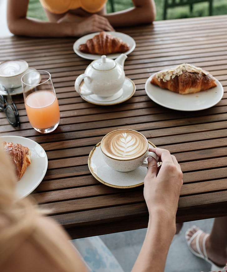 A Sleek Beachfront Cafe And Mediterranean Restaurant By The Gambaro ...