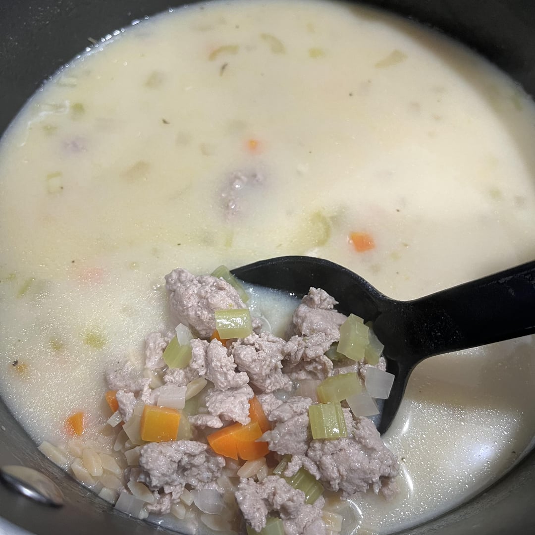idk how to take soup pics (greekish lemon soup) - Dining and Cooking