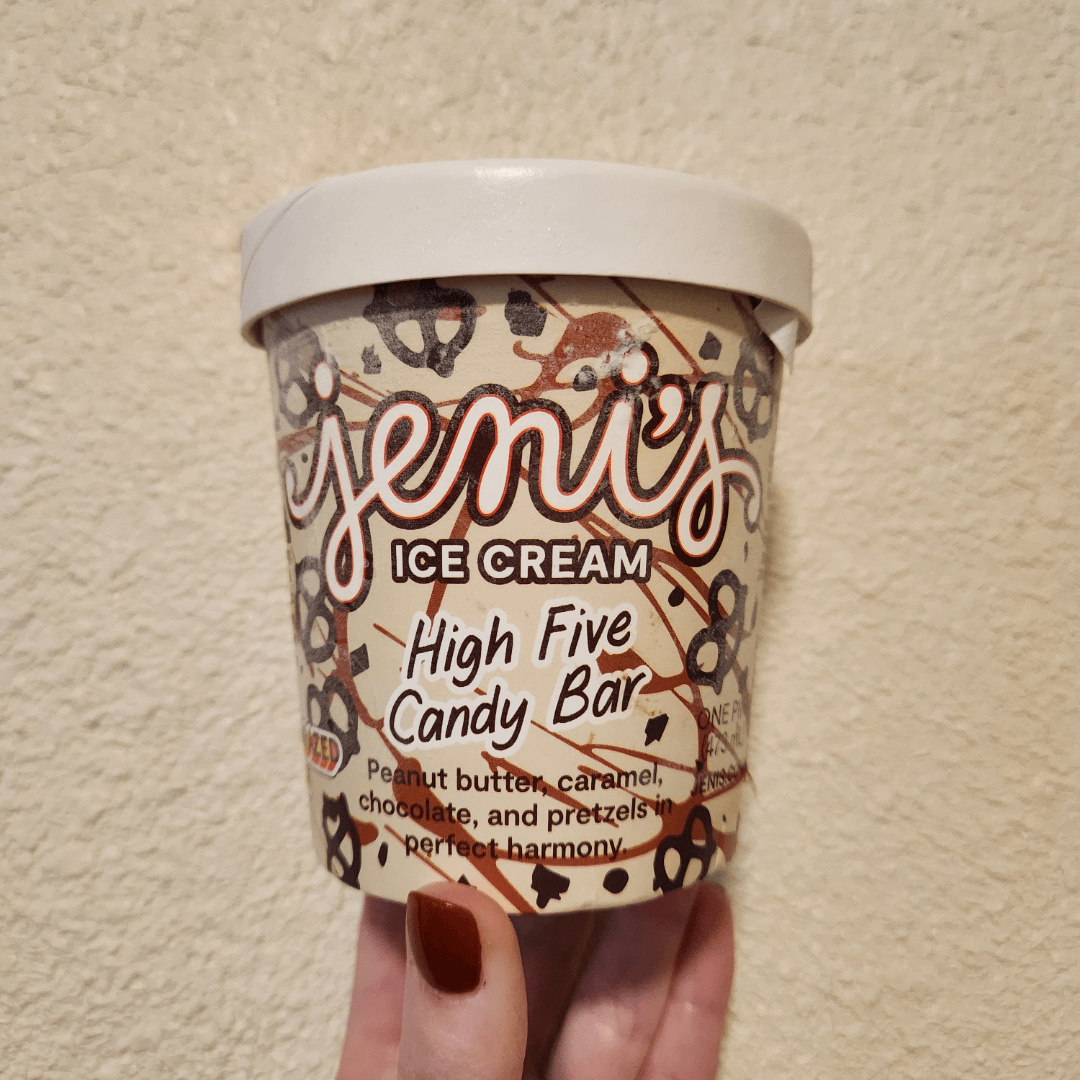 Review: Jeni's High Five Candy Bar - Dining and Cooking