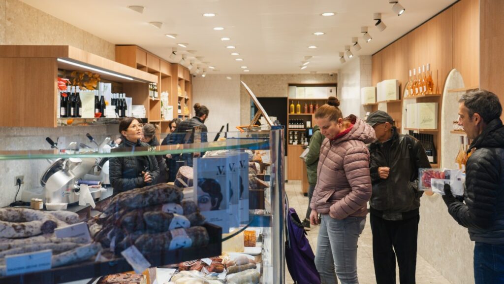 Time-pressed French turn to ready meals … but not as we know them ...