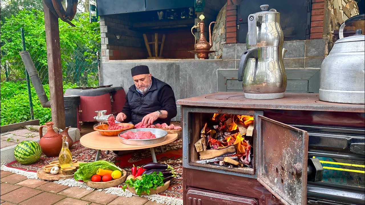 A relaxing video that will take you back in time! Outdoor cooking ...
