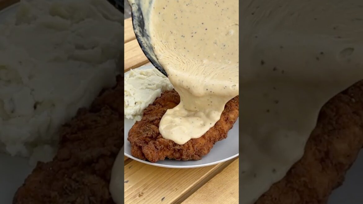 How to Master Gravy Making - Dining and Cooking