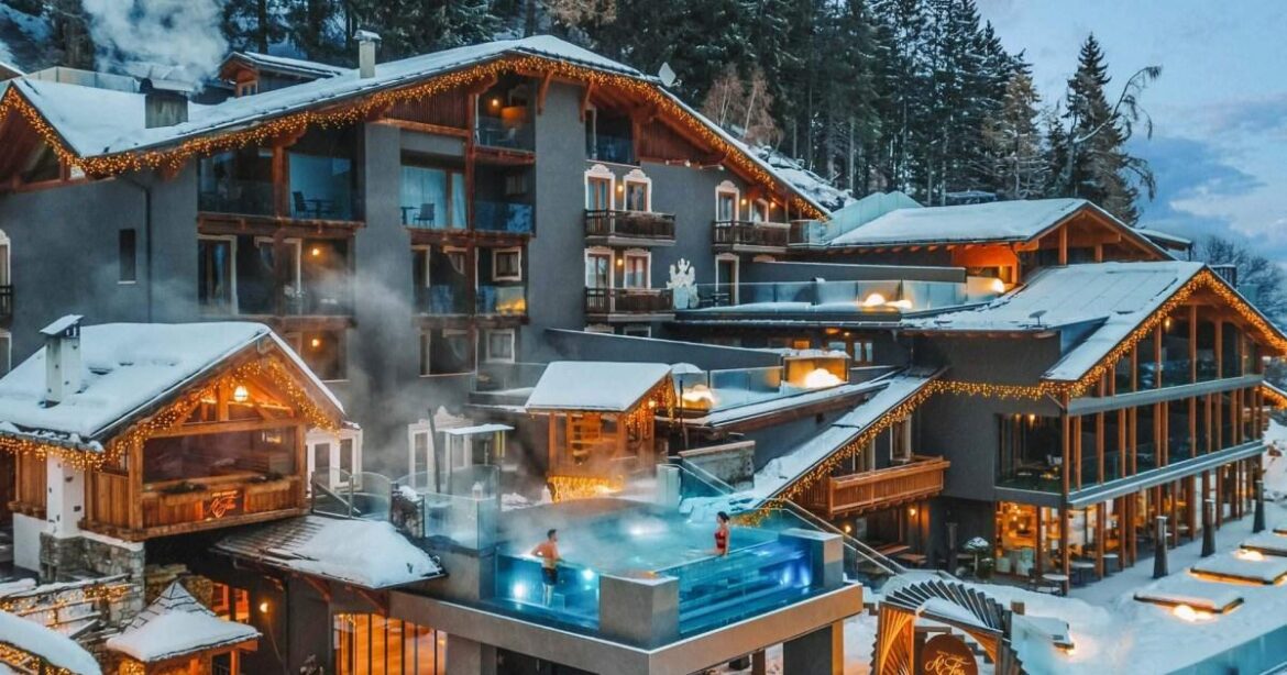 The 'dreamy' Italian hotel where guests are served outdoor breakfast in ...