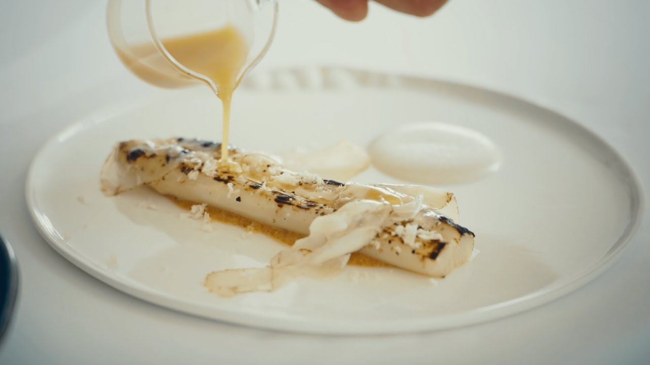 Perfect Grilled Asparagus Recipe | Chef Fabrice Rosso | Restaurant IDAM ...