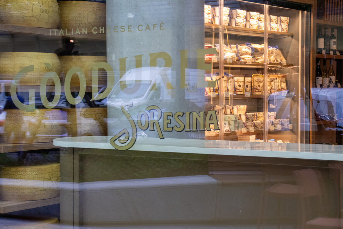 The first Italian Cheese Café opens in Milan - Dining and Cooking