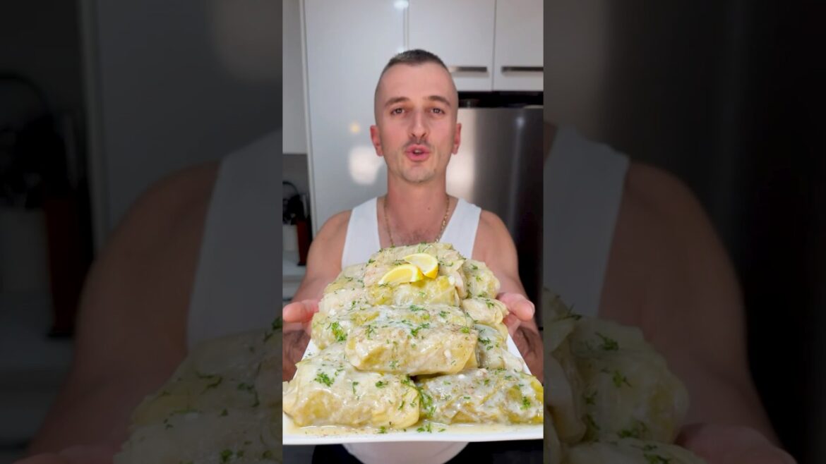 Lahanodolmades Recipe (Greek Stuffed Cabbage Rolls) - Dining and Cooking