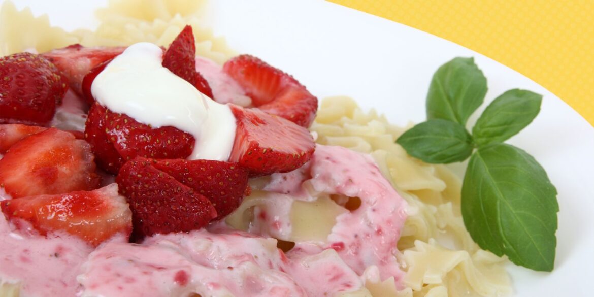 I Tried the Viral Strawberry Pasta and I’m Already Craving It Again ...