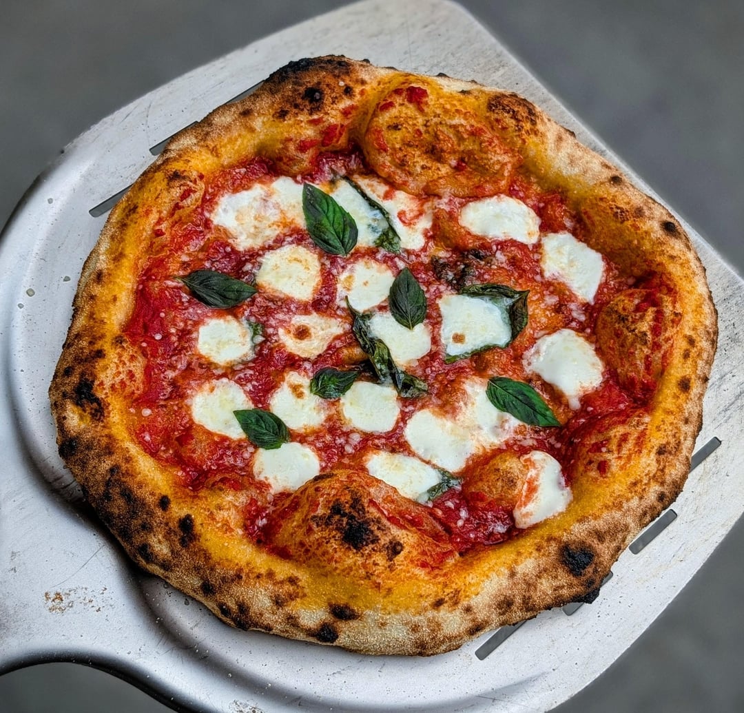 #1 Spot! 🍕 - Dining and Cooking