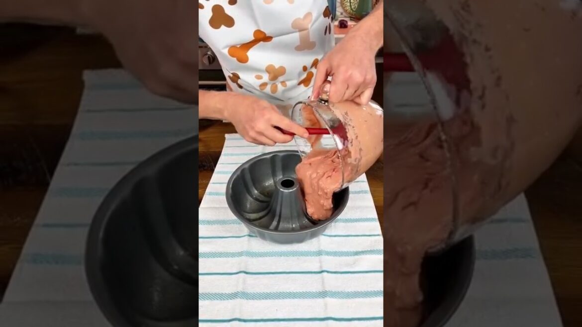 3-Ingredient Cherry Cake (Are You Kidding Cake) – Easiest Dessert Ever ...