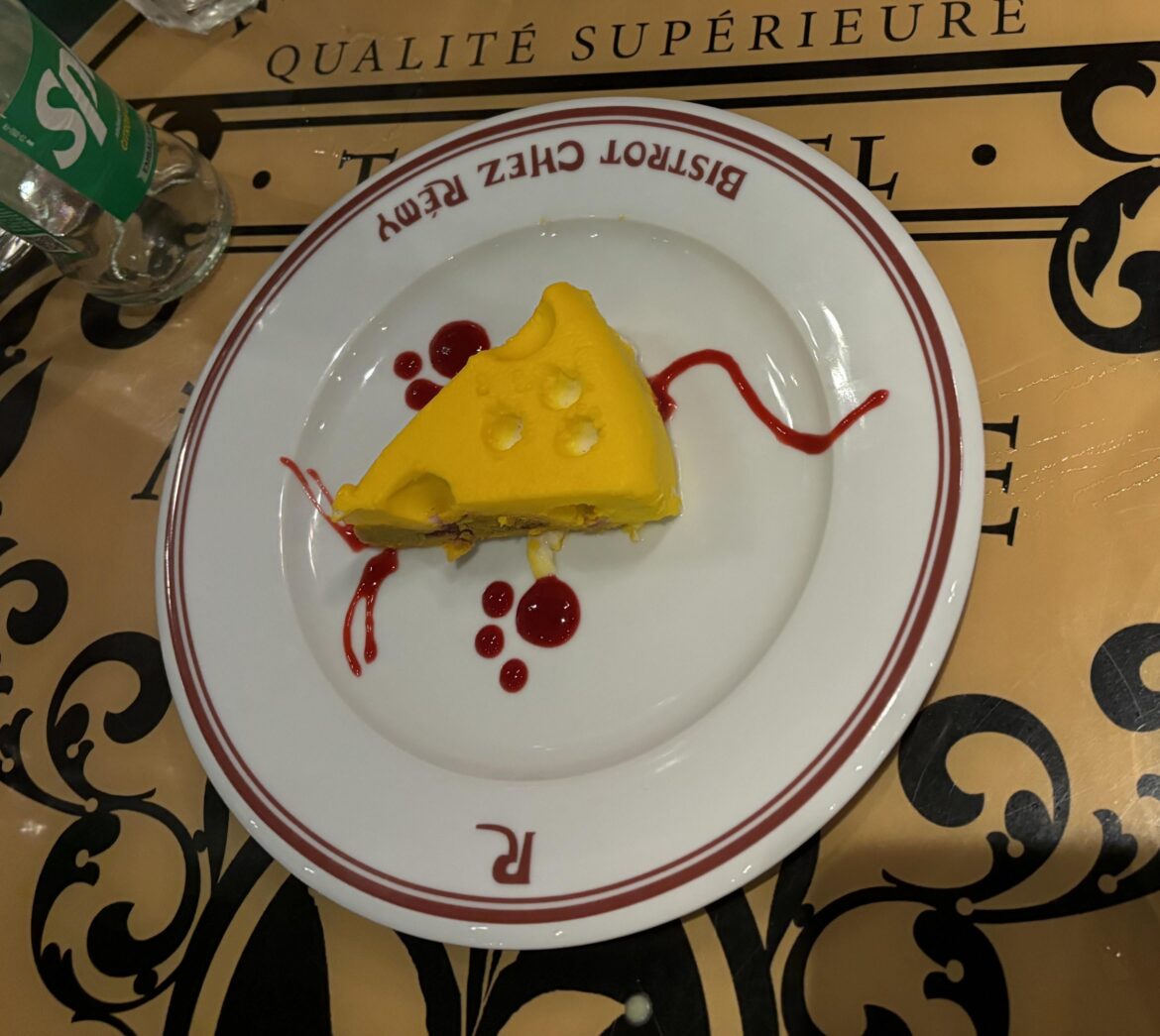 [i ate] ‘cheesecake’ at the Ratatouille restaurant in Disneyland Paris ...