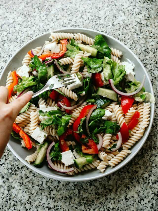 Here’s A Quick Pasta Salad Recipe For Hectic Work Day Lunches - Dining ...