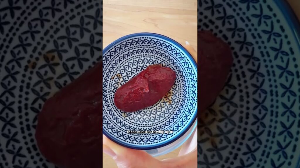 This 2-MINUTE GREEK YOGURT CHIPOTLE SAUCE is mind-blowingly good ...