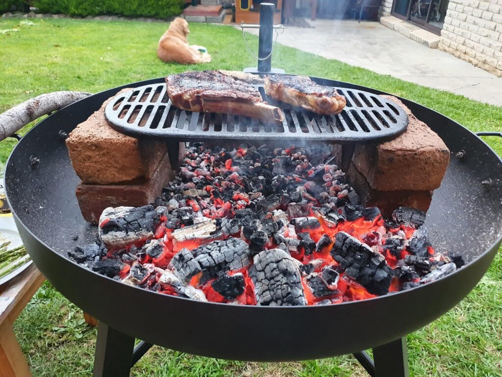 Ghetto grill - Dining and Cooking