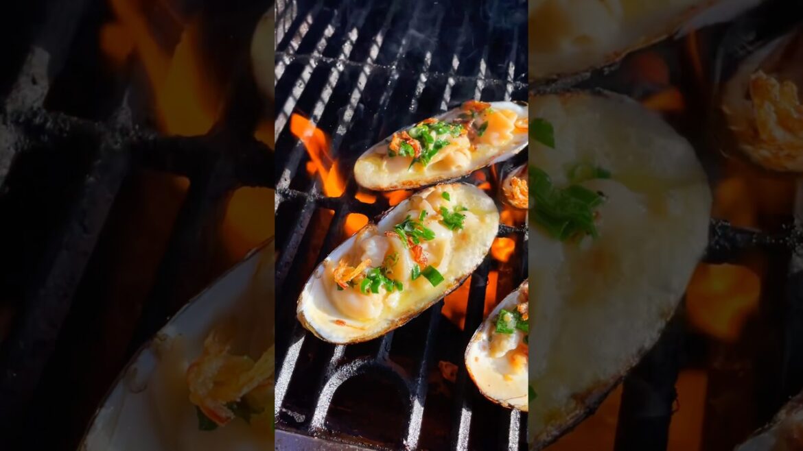 WASHINGTON LIVE RAZOR CLAMS && GARLIC BUTTER SCALLION SAUCE! #foodie ...