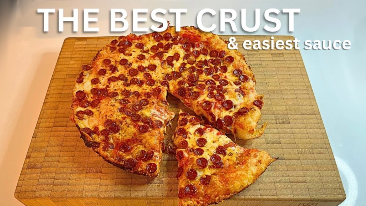 Cast Iron Pizza is FOOLPROOF and DELICIOUS (Midwestern Deep-Dish ...
