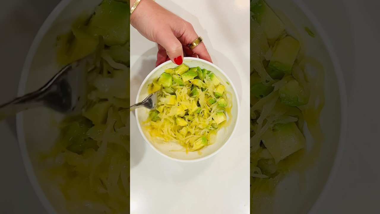 KETO 3 ingredient Sauerkraut and avocado salad probiotic rich lectin ...