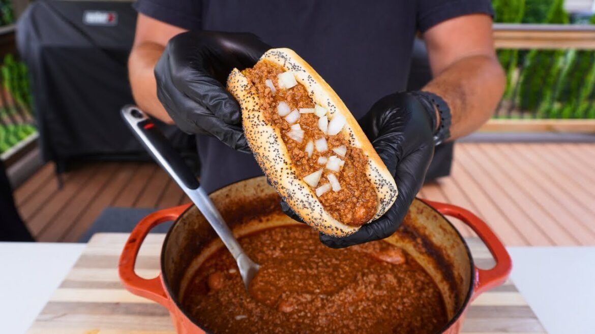 My Secret Recipe for Making Perfect Chili Dogs - Dining and Cooking