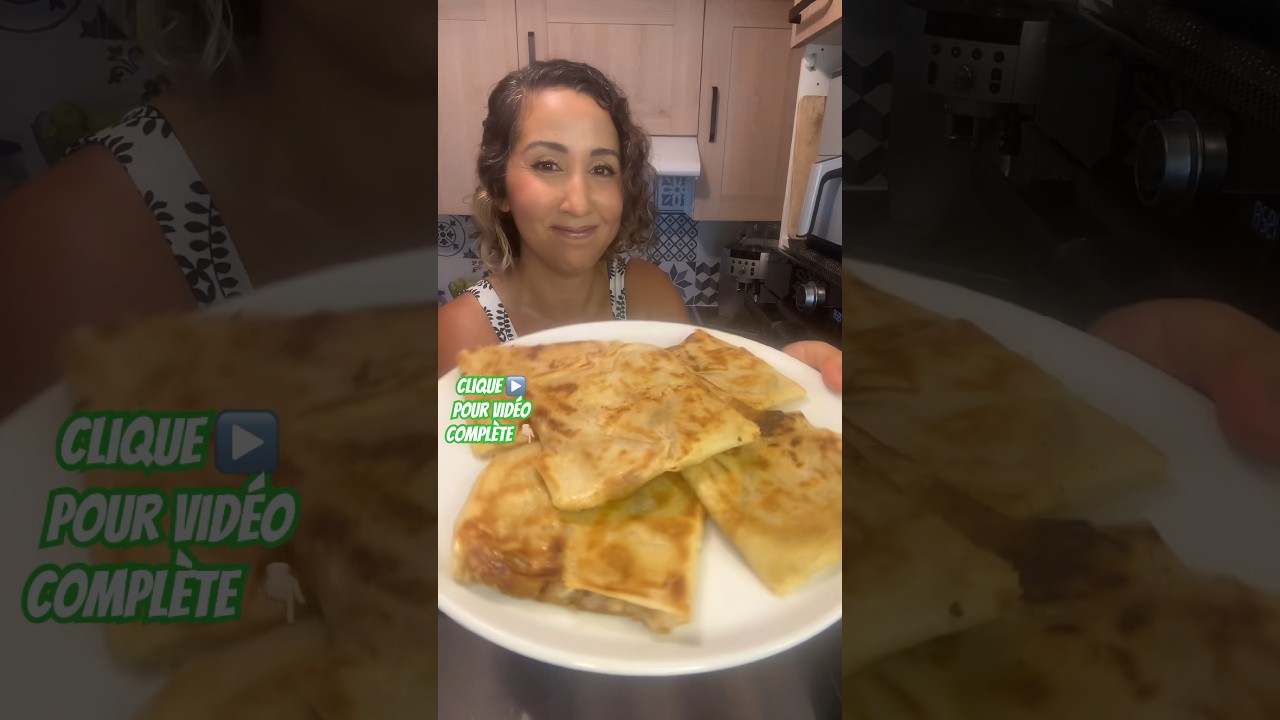 Bricks farcis façon msemen aux oignons - Dining and Cooking