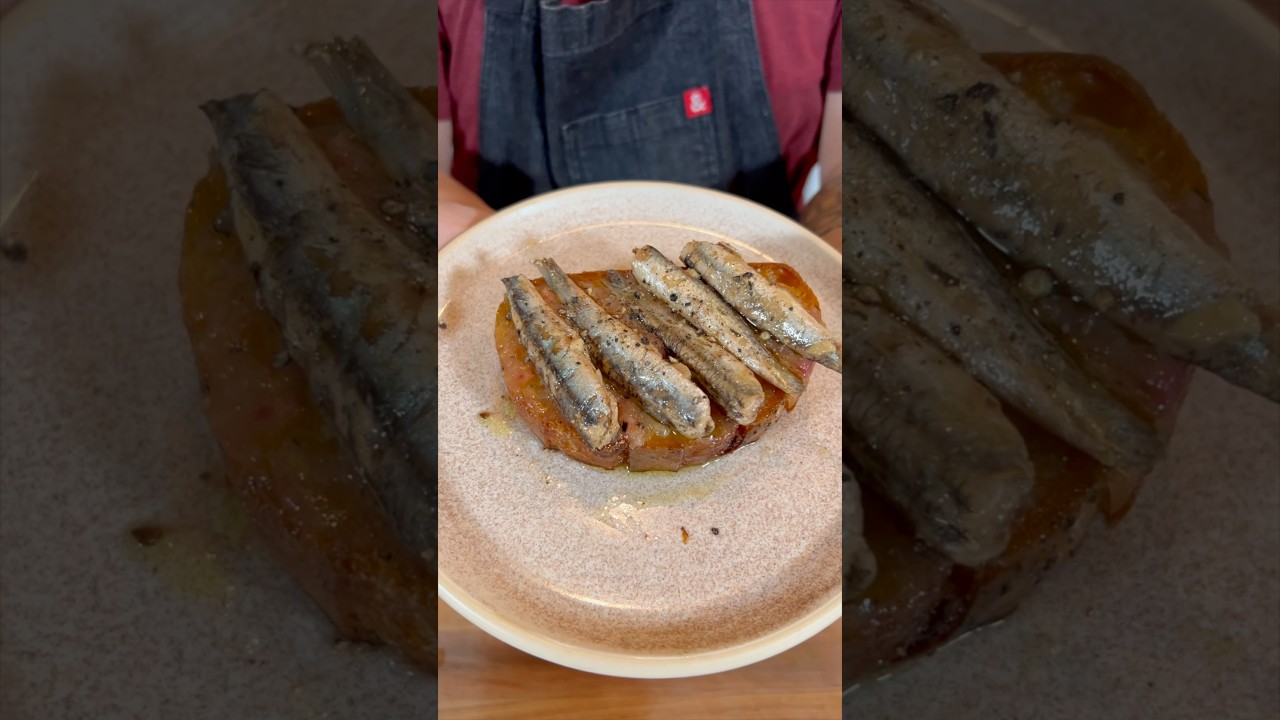 21g Protein In One Bite (Spanish Anchovy Toast Recipe) - Dining and Cooking