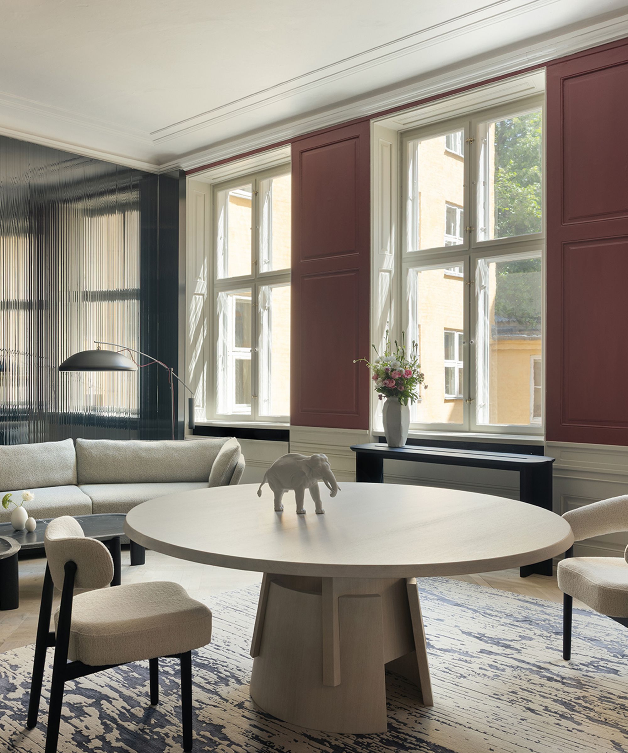 Tulip Dining Table Alternatives — 5 Just as Iconic Designs - Dining and ...