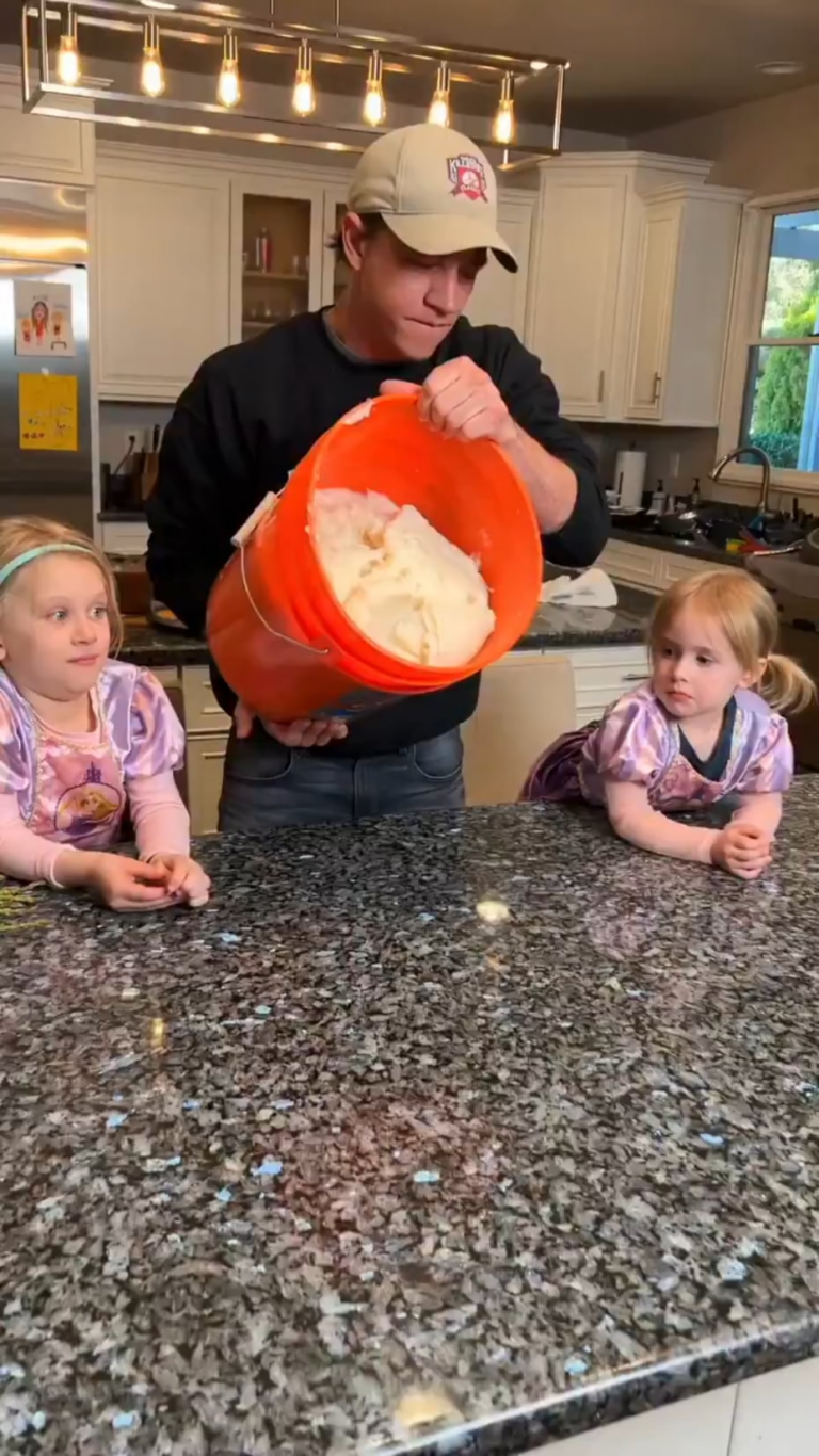 I'm not eating that mash. - Dining and Cooking