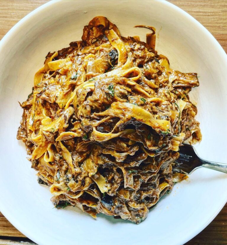 [homemade]Leftover pot roast, and mushroom stroganoff - Dining and Cooking