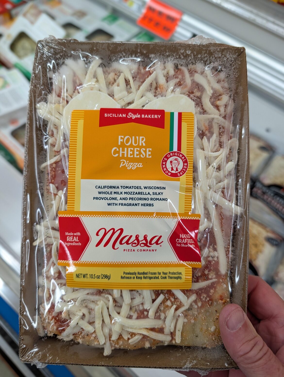 Four cheese pizza or Three cheese pizza? - Dining and Cooking