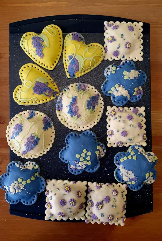 Ravioli that look like napkins 😅 which I then decided to fry - Dining ...