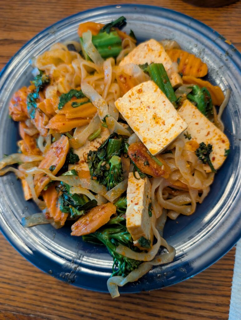 400 Calorie Chili Crisp Stir Fry - Dining and Cooking
