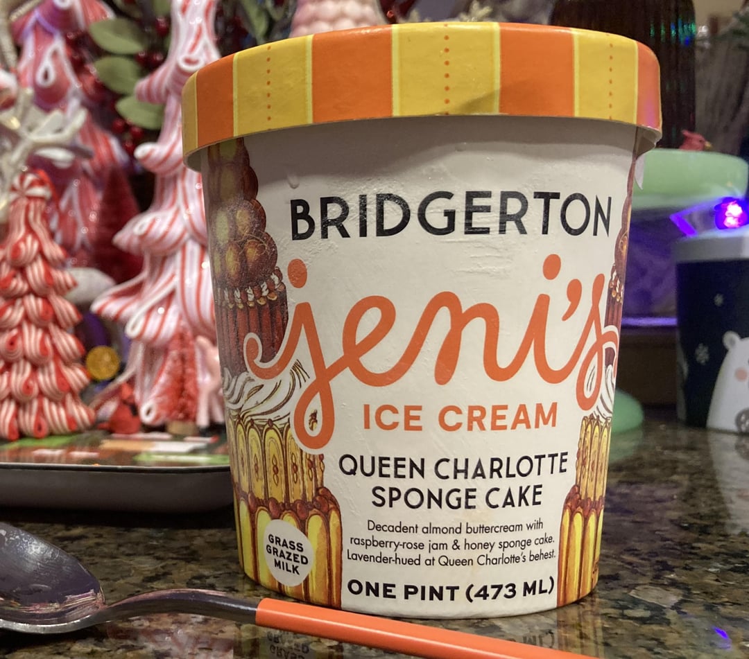 Queen Charlotte Sponge Cake (Jeni's Bridgerton special flavor) - Dining ...