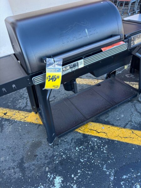 Went for a clearance flashlight, bought a Woodbridge Pro - Dining and ...