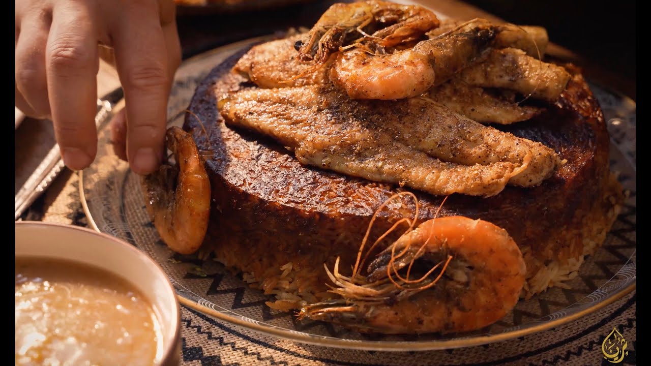 Sayadieh W Bakdounsieh (Seafood Rice Pilaf with Parsley Tahini Salad ...