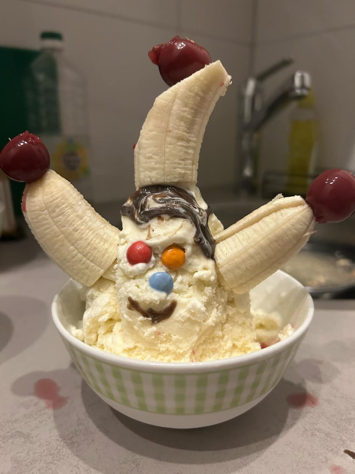 A sad looking Triple Gooberberry Sunrise from SpongeBob - Dining and ...