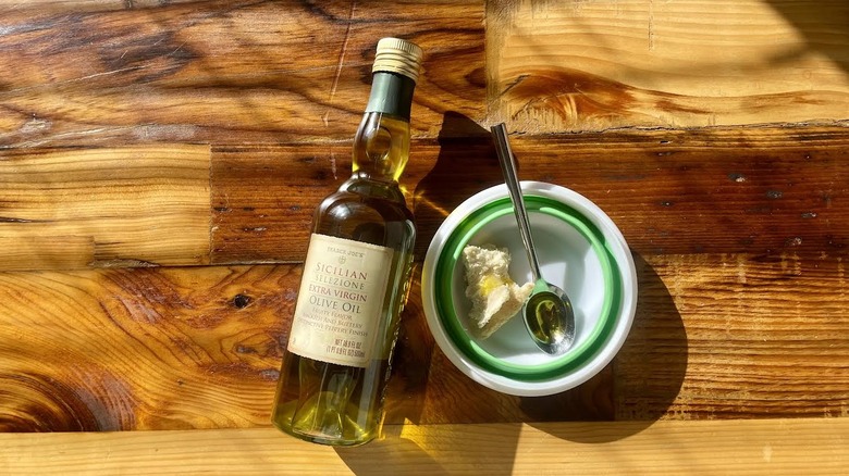 6 Best Olive Oils At Trader Joe's, Ranked - Dining and Cooking