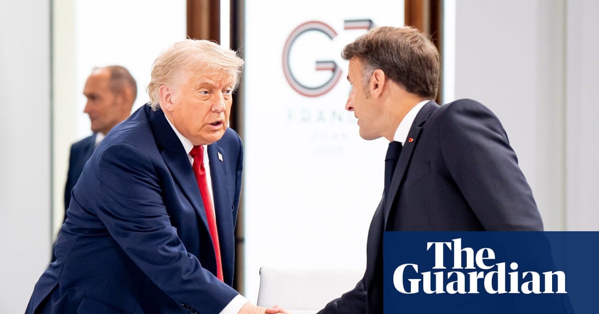 ‘Very naive’: French left up in arms as Macron hosts Trump at ...