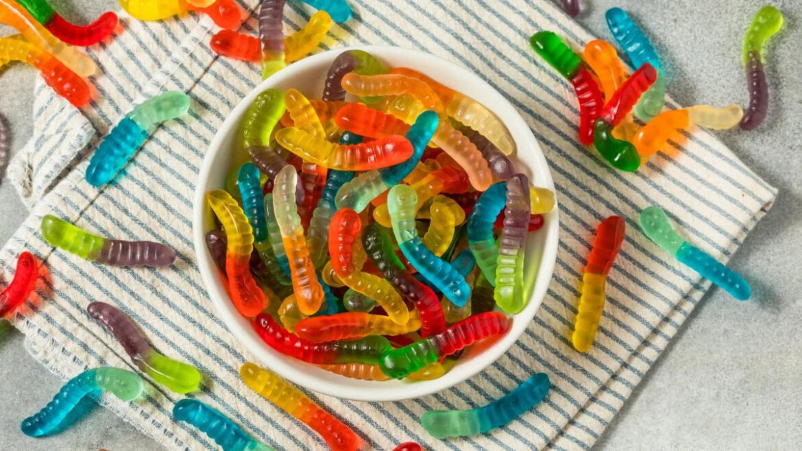 Trader Joe’s Fiber Gummy Worms Are Going Viral—but Do They Actually ...