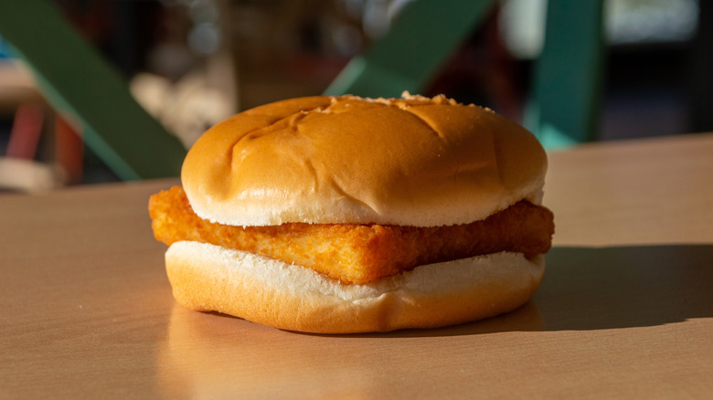How To Order McDonald's Filet-O-Fish French-Style - Dining and Cooking